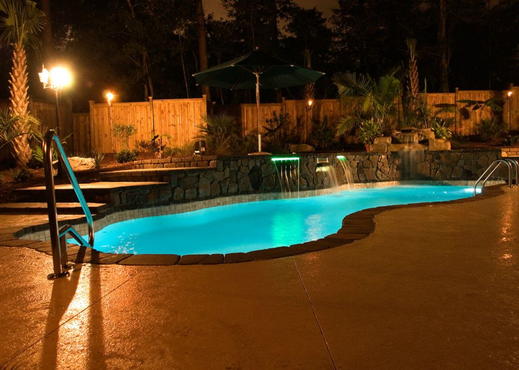 Heritage Custom Pools | Blue Hawaiian Fiberglass Pools Natural Shaped ...