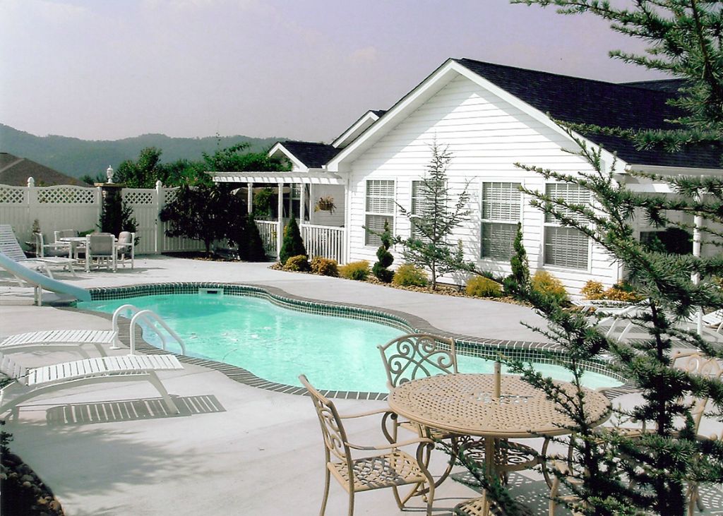 Heritage Custom Pools | Blue Hawaiian Fiberglass Pools Natural Shaped ...