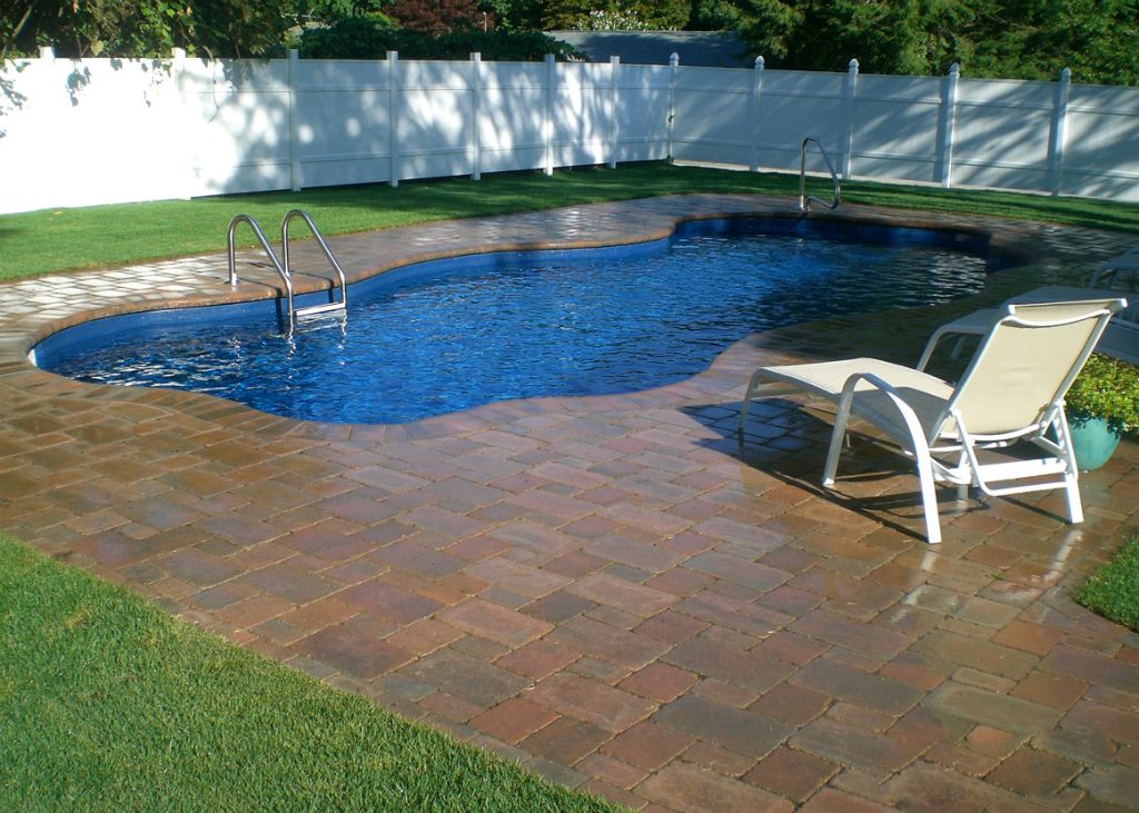 Heritage Custom Pools | Blue Hawaiian Fiberglass Pools Natural Shaped ...