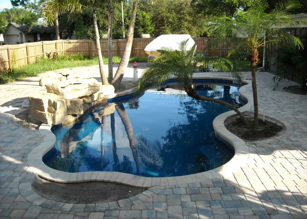 Heritage Custom Pools | Blue Hawaiian Fiberglass Pools Natural Shaped ...