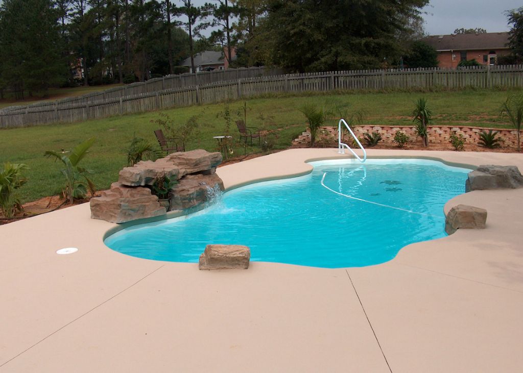 Heritage Custom Pools | Blue Hawaiian Fiberglass Pools Natural Shaped ...