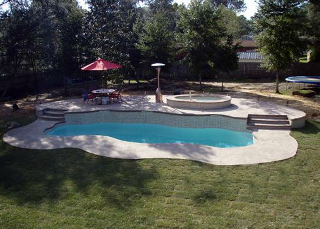 Heritage Custom Pools | Blue Hawaiian Fiberglass Pools Natural Shaped ...