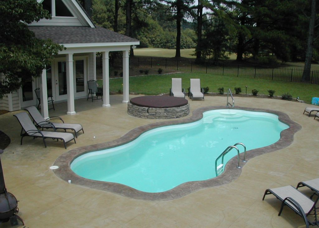 Heritage Custom Pools | Blue Hawaiian Fiberglass Pools Natural Shaped ...