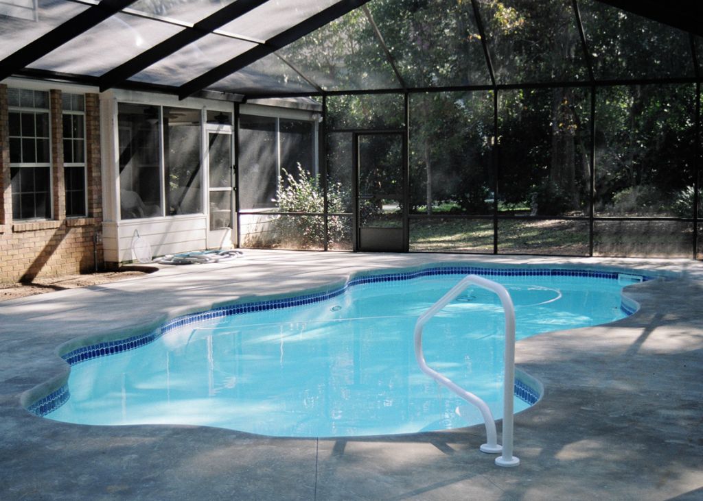 Heritage Custom Pools | Blue Hawaiian Fiberglass Pools Natural Shaped ...